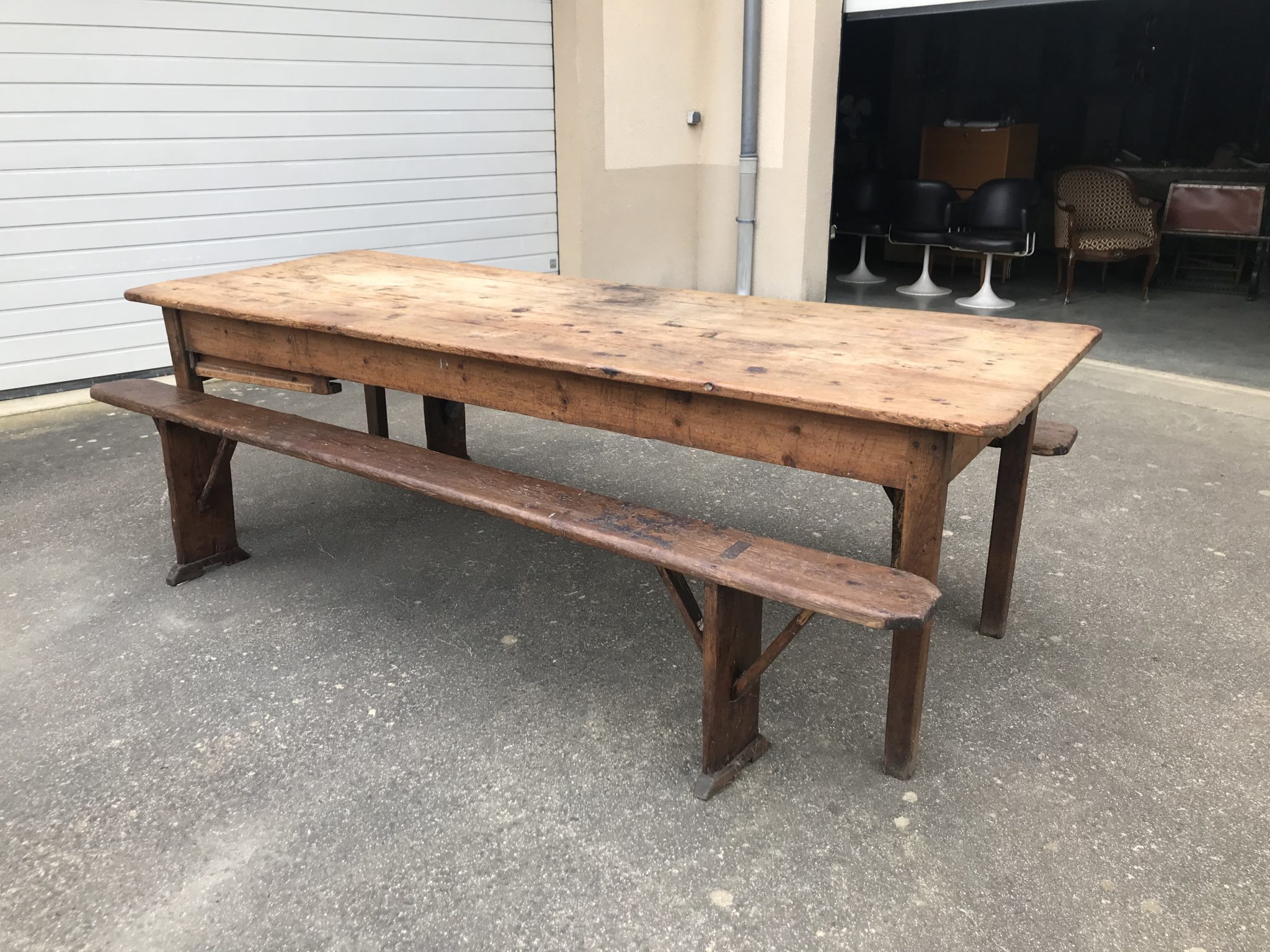Ancienne table de ferme en sapin - Rennes Antiquités