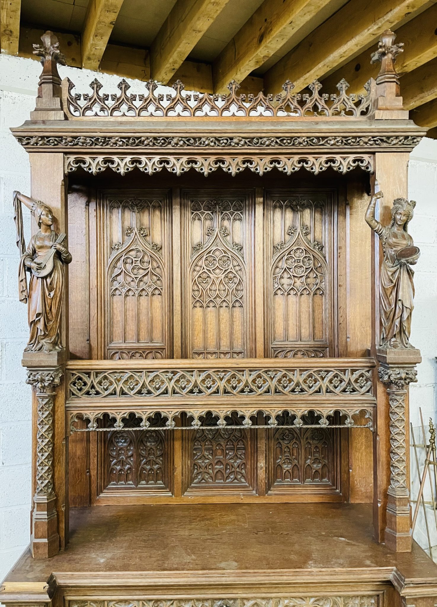 Coffre de style Gothique fin XIXème siècle - Rennes Antiquités