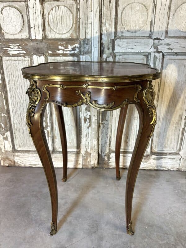 Guéridon Napoléon III époque fin XIXe siècle - Rennes Antiquités